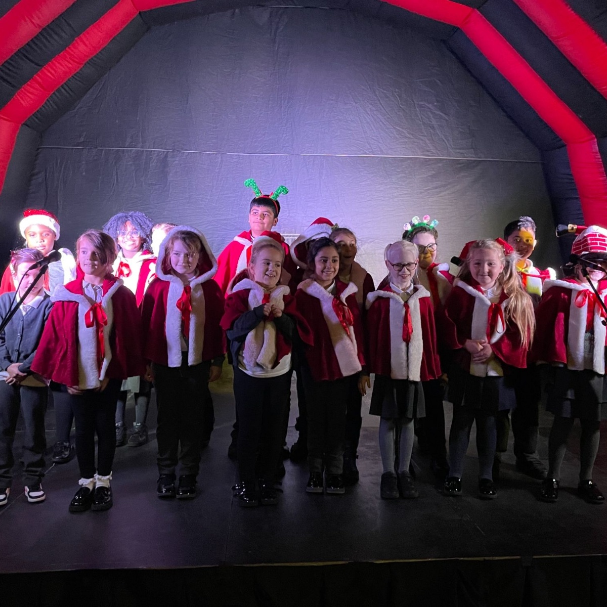 Gateway Learning Community - Christmas Carols at Tilbury Lights Switch On